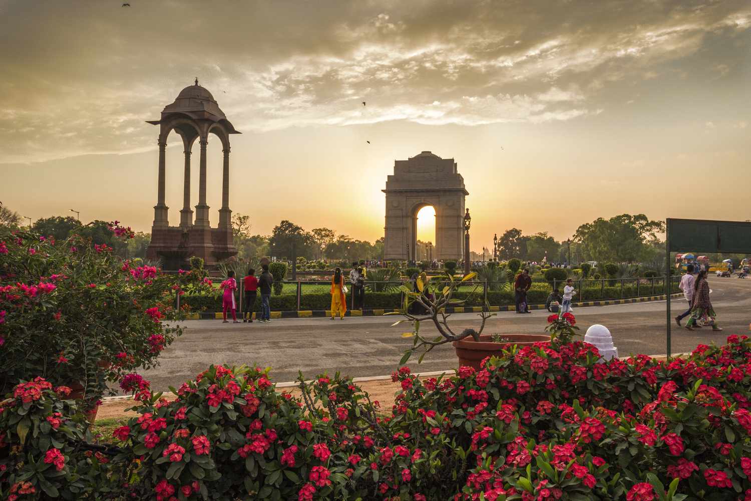 What is the Best Time to Travel to India?